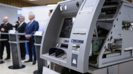 荷兰拘捕9人，涉嫌炸毁德国ATM机盗逾百万欧元 | 星岛环球网