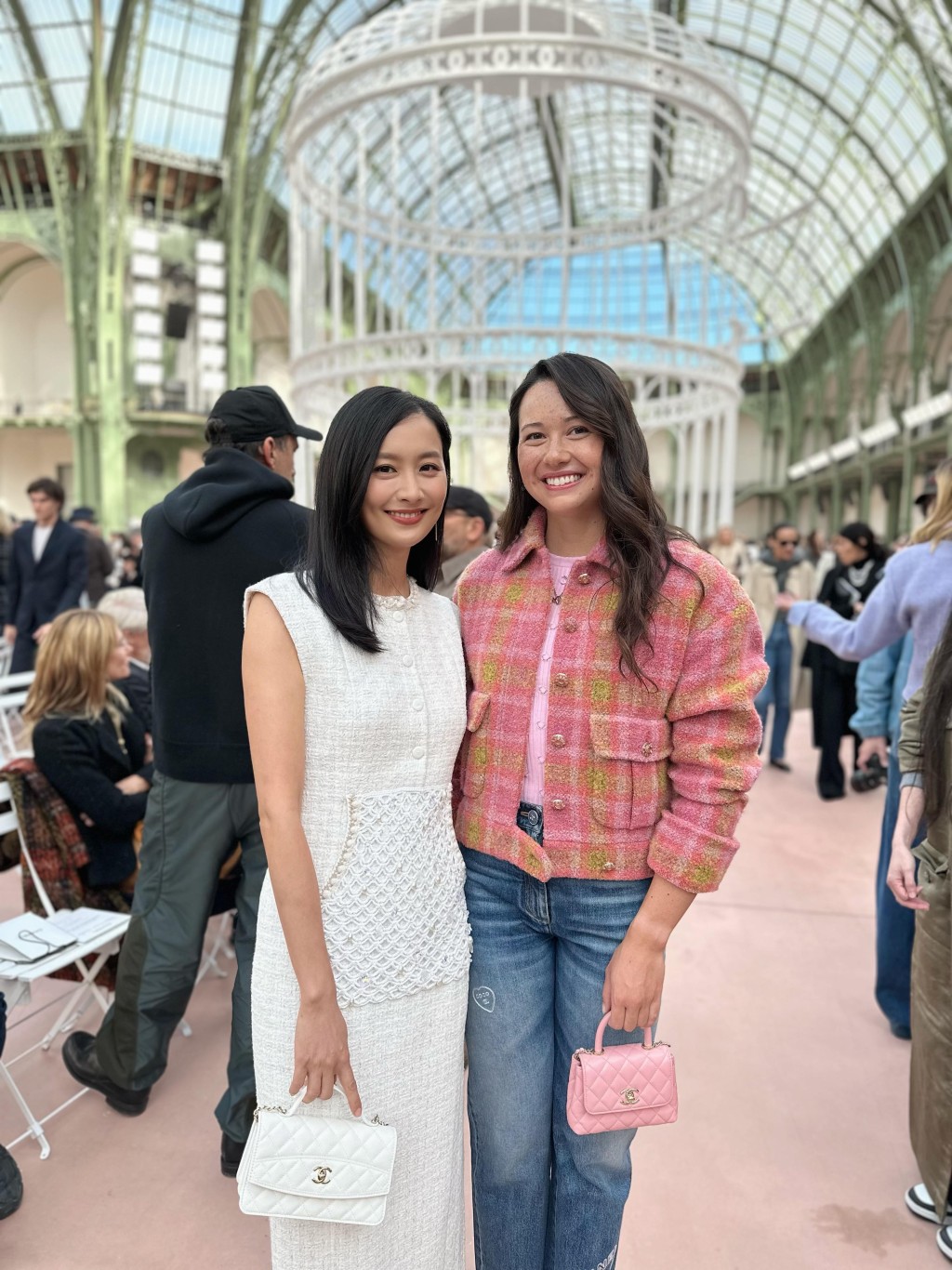 42岁陈法拉素颜做运动难掩天生丽质，3D身材零赘肉生两胎仍Fit爆 | 星岛环球网