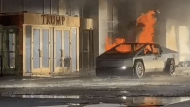 Cybertruck爆炸｜炸弹客身份曝光，曾与新奥尔良恐袭凶手同基地服役 | 星岛环球网