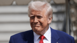 英国央行行长贝利“炮轰”特朗普贸易战：有损全球家庭利益 | 星岛环球网