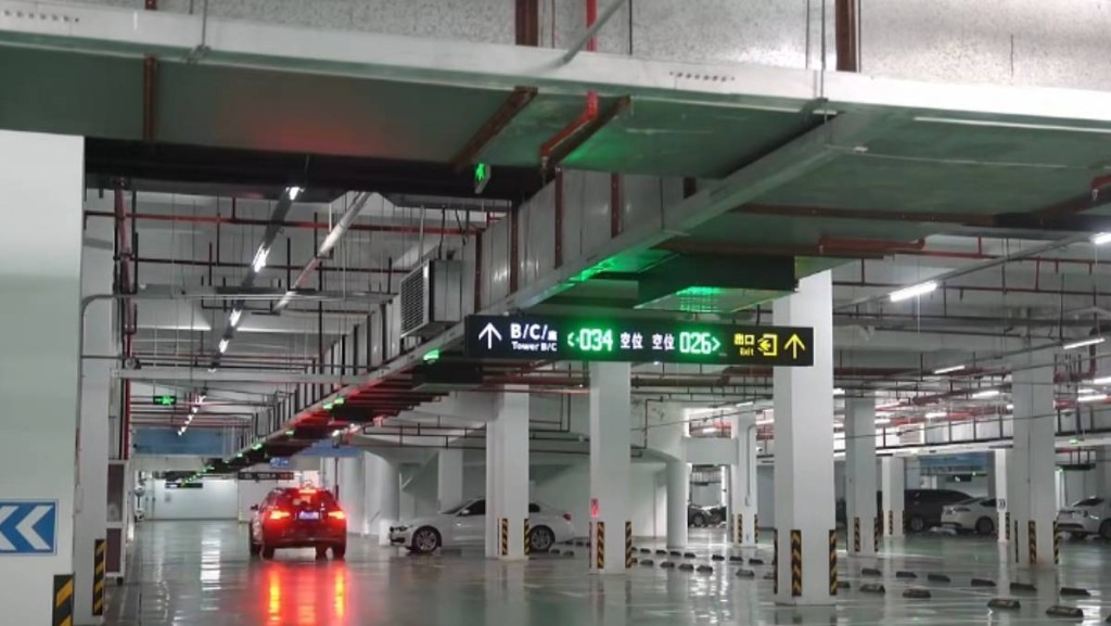 停车场24小时运作耗能源，无线照明方案助节能80%，“有车亮灯、无车休眠” | 星岛环球网